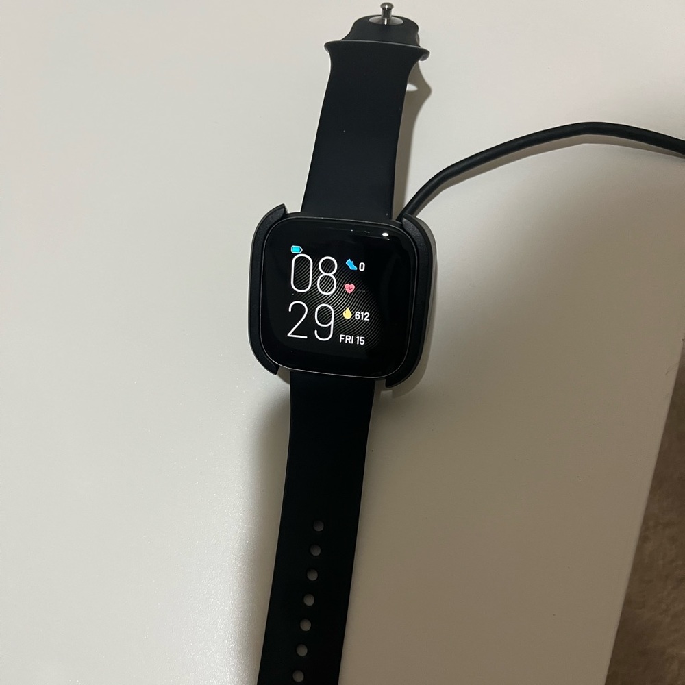Fitbit Versa 2 - Gem